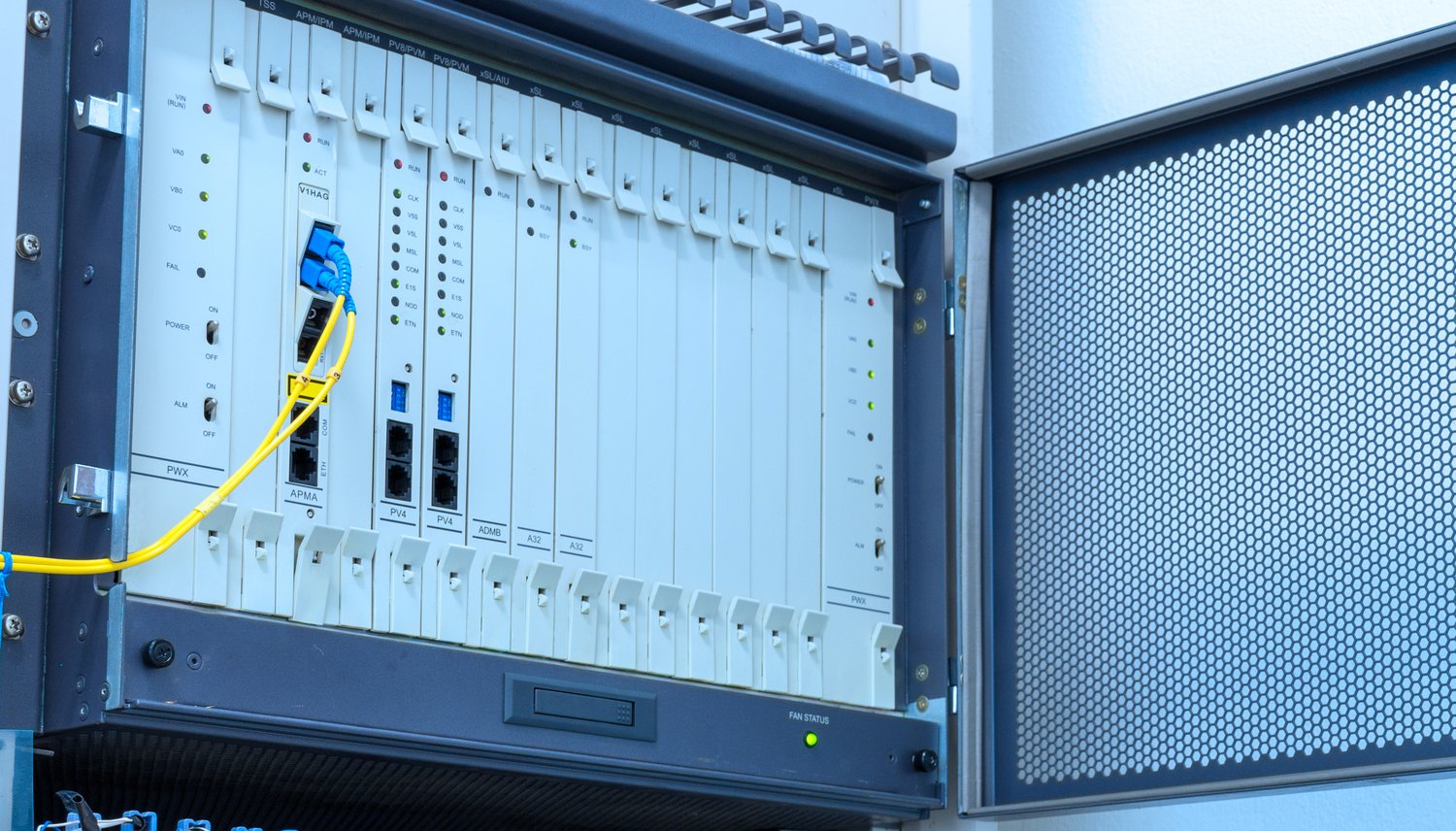 PBXとは？ 種類や活用方法、ビジネスフォンとの違いなどを詳しく解説！